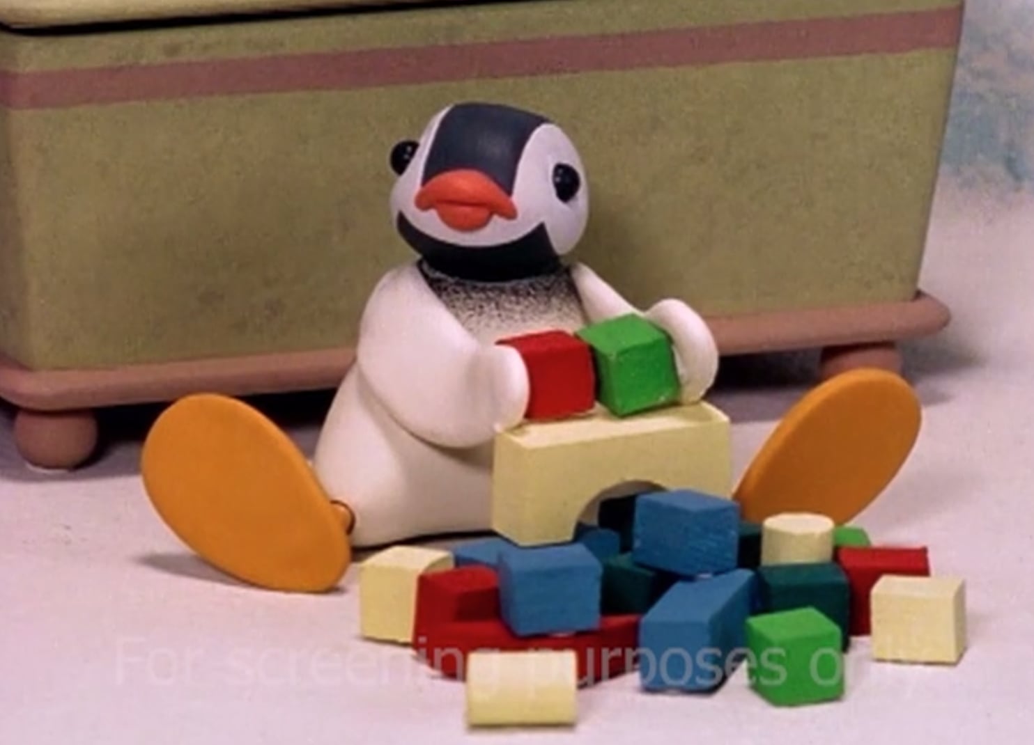 Pingu (classic) - Pingu - Pingi's Valentines Card (S5E5) (classic) on Vimeo