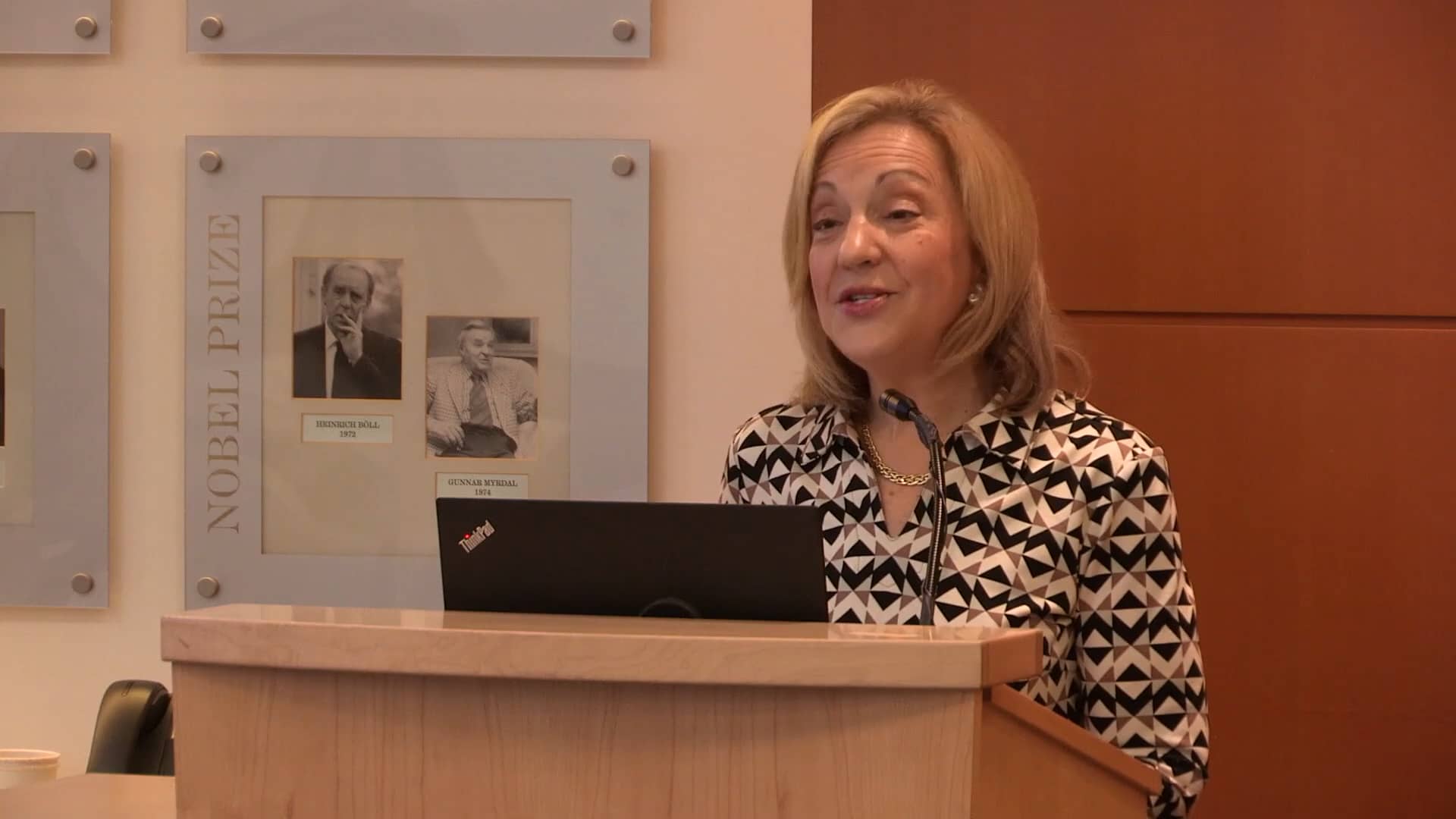 Janice Kaplan: The Genius of Women on Vimeo