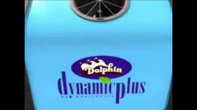 Dolphin Dynamic Plus Poolroboter on Vimeo
