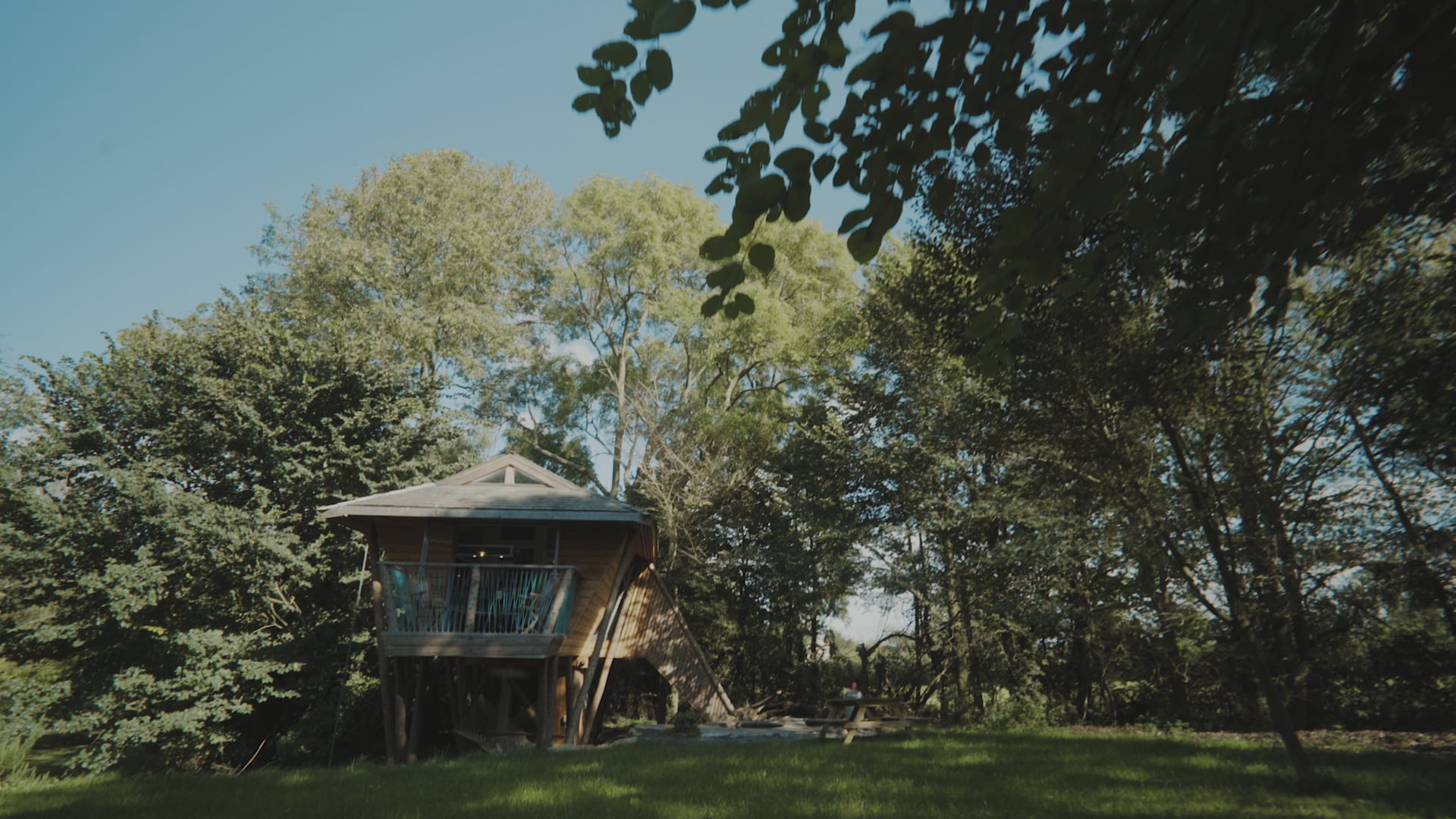 TRE3DOM Treehouse on Vimeo