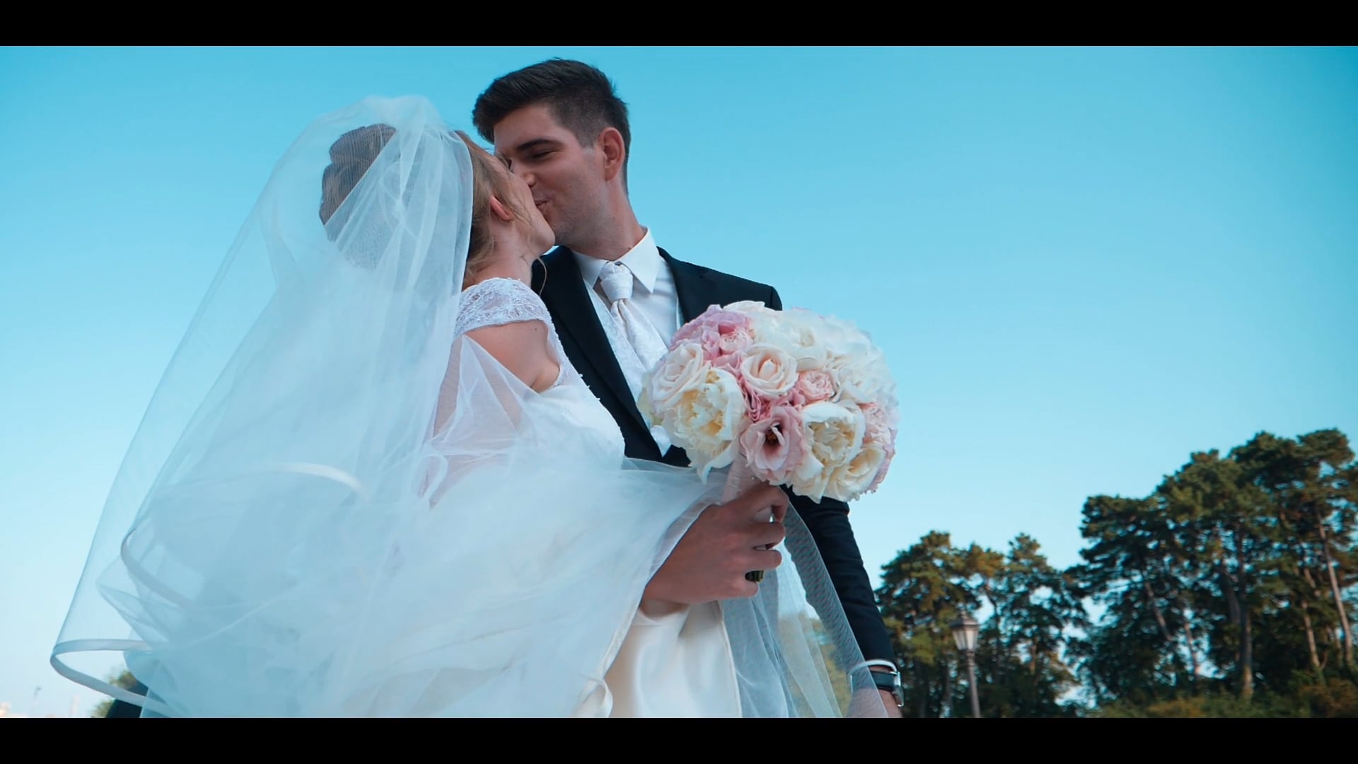 Liza & Dávid (Long Version) on Vimeo