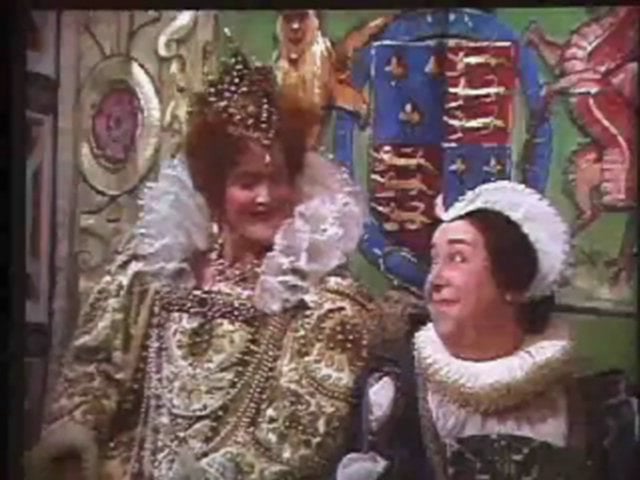 "Elizabeth R, the First Royal Movie Star" by Ron Newcomer on Vimeo