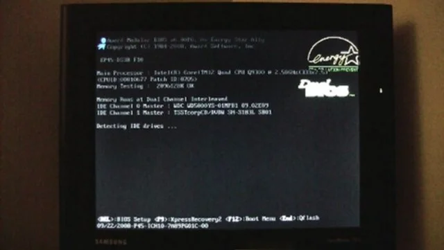 EFI-X Home Made Mac Pro EFIX Dongle Hackintosh on Vimeo