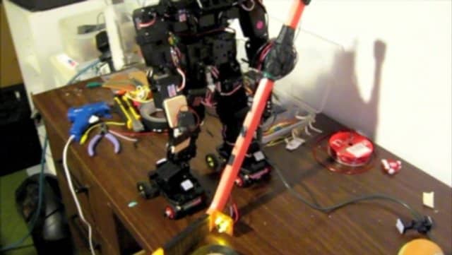 MANOI Hockey Robot AI on Vimeo