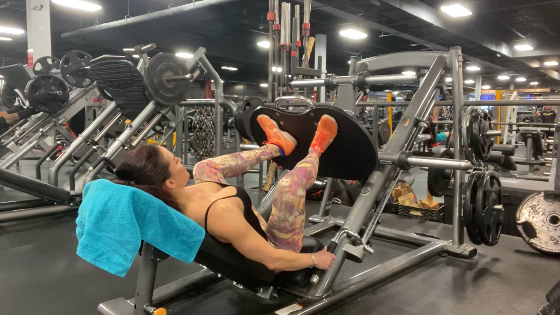 Leg Press - Frog Stance on Vimeo