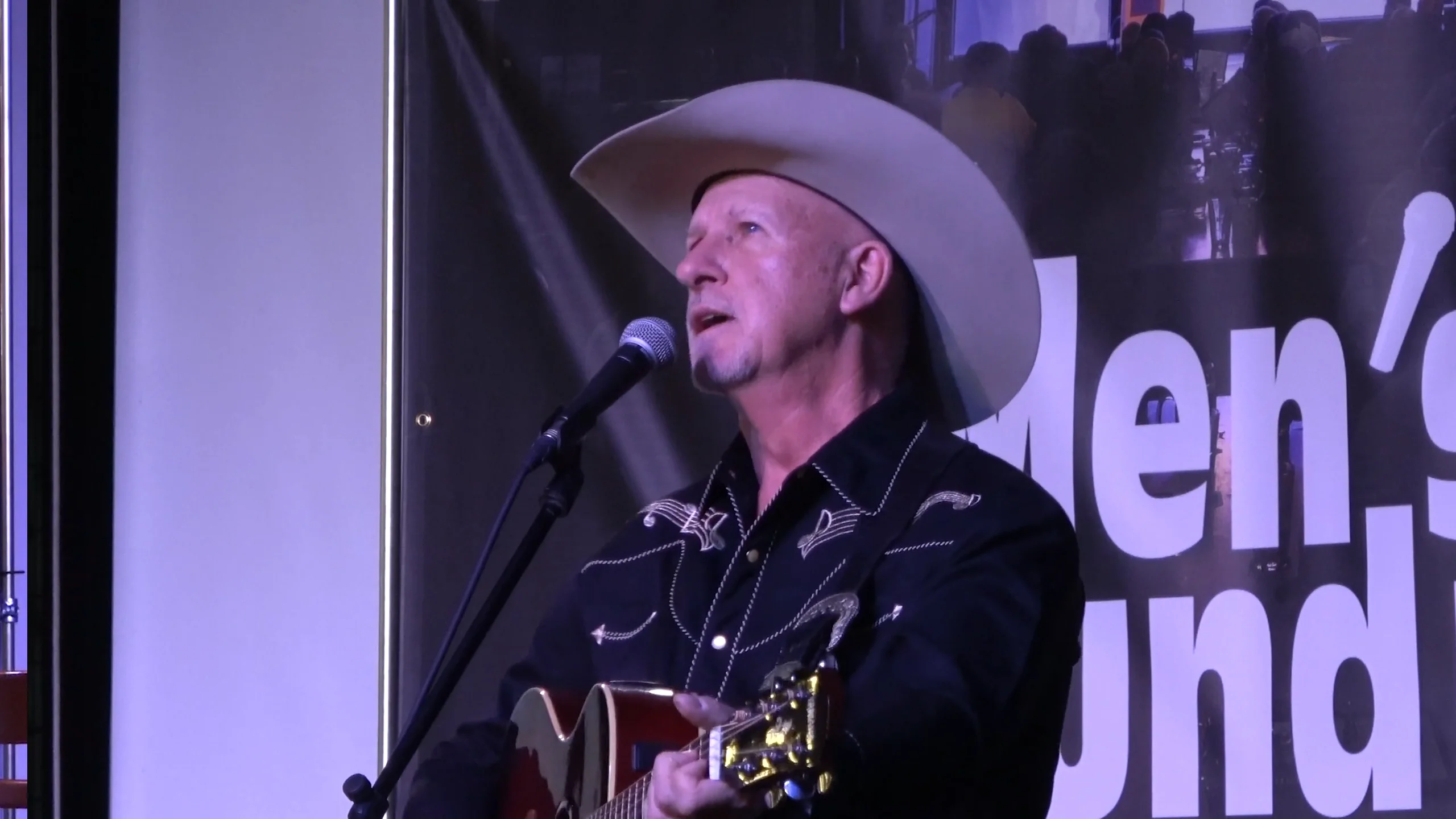 Clifton Jansky - Mens Roundup from Amarillo by Monring to Amazing Grace ...