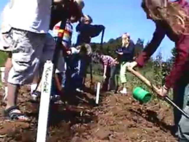 Life Lab Garden Classroom 2004 on Vimeo