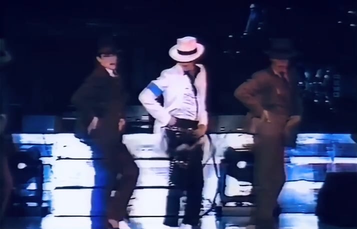 Smooth Criminal - 1988 "Bad World Tour" in Wembley - Michael Jackson on ...