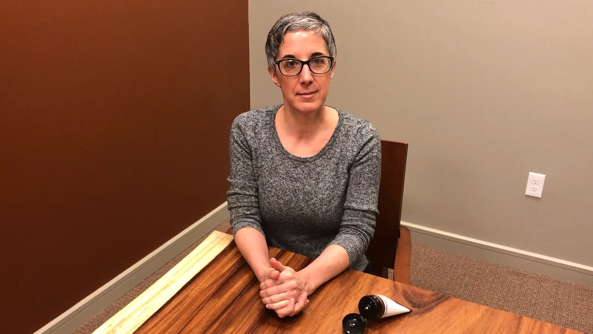 How to Give Yourself a Hand Massage on Vimeo