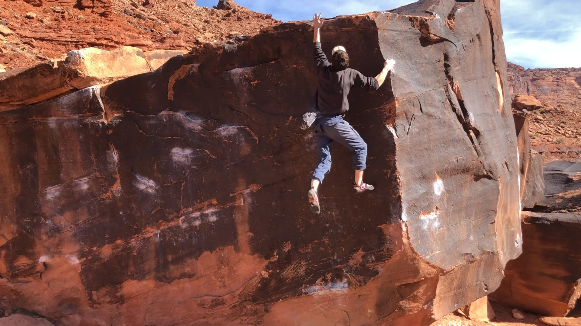 Arête Left Side Sit Start (V6/7) , Black Box Boulder , Big Bend , Moab, Utah on Vimeo