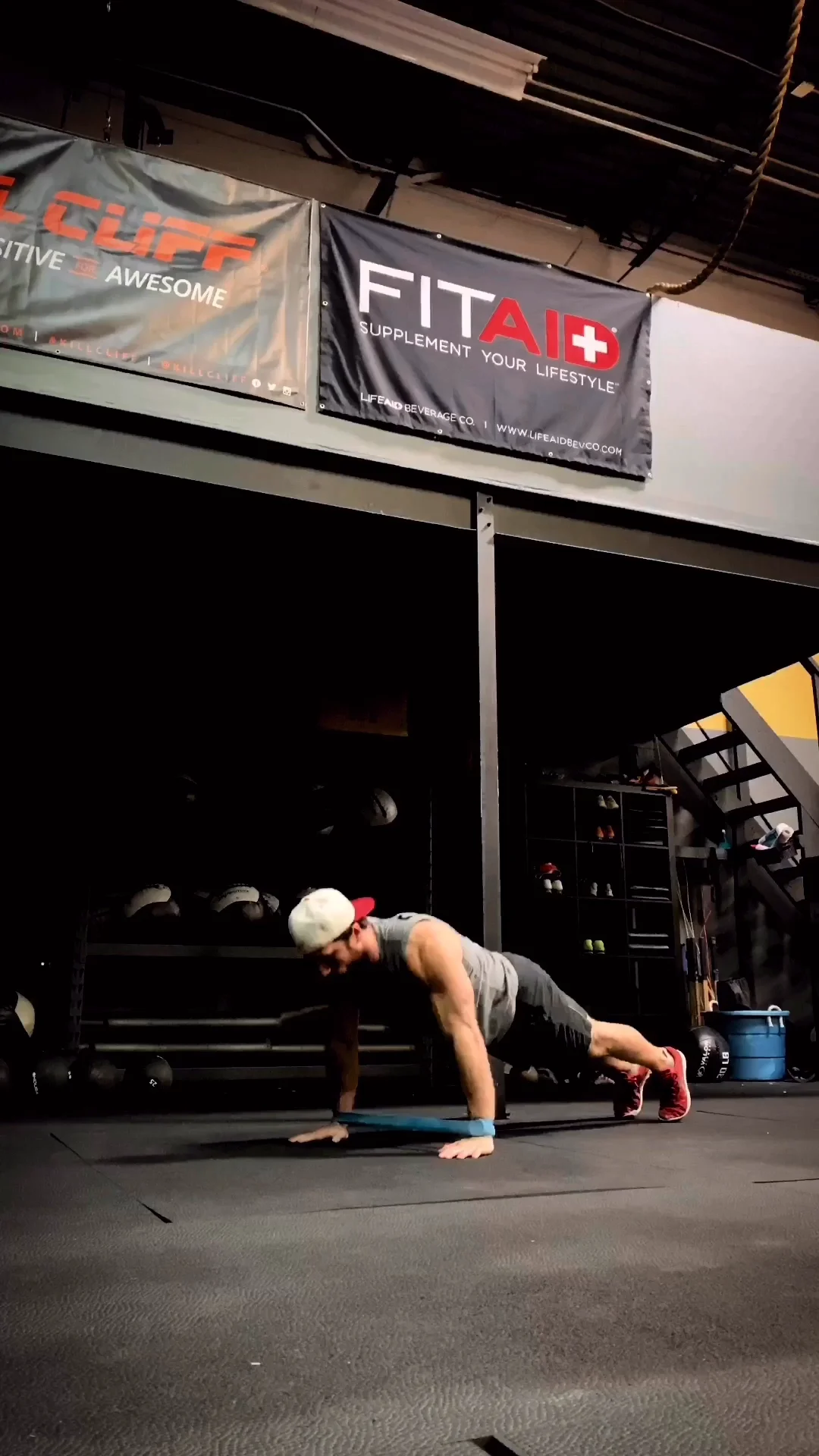 Mini Band Push Ups on Vimeo