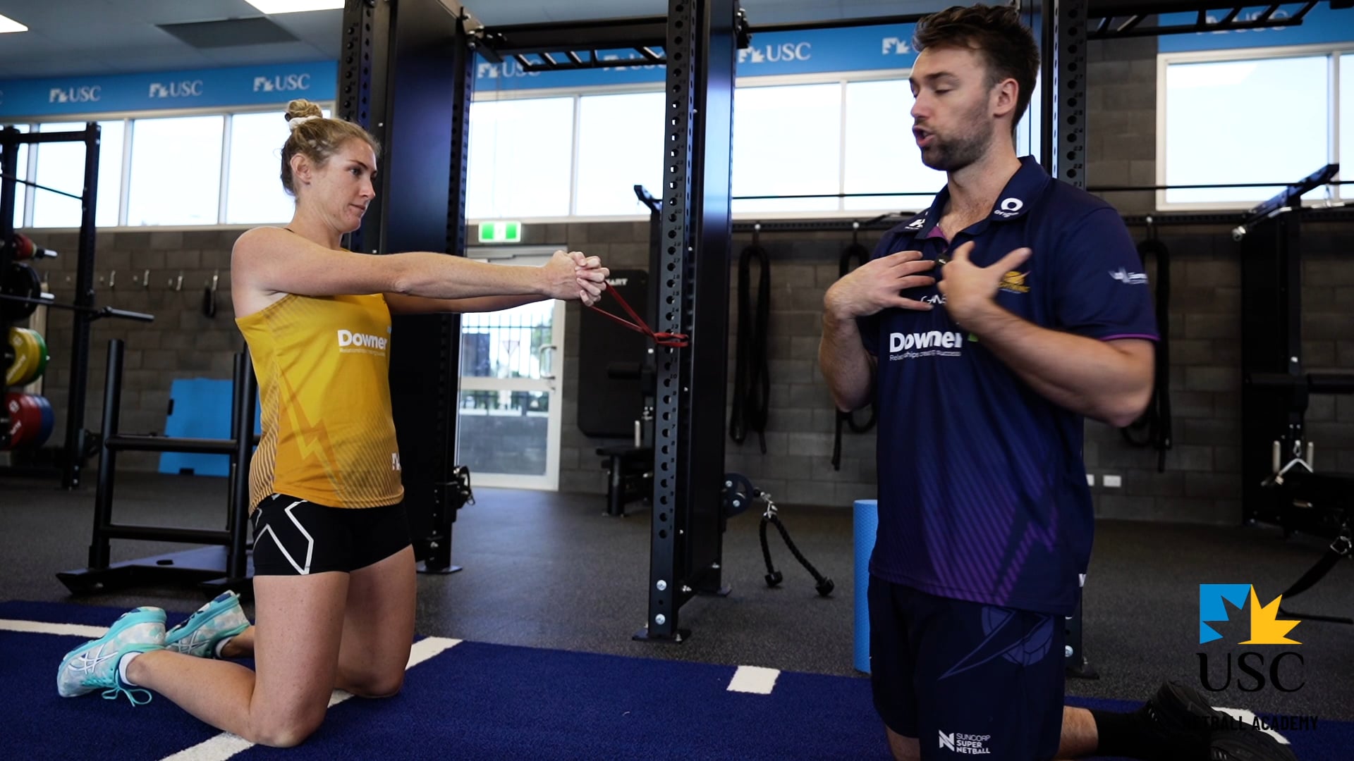 HSP - D4 Kneeling Banded Rotation on Vimeo