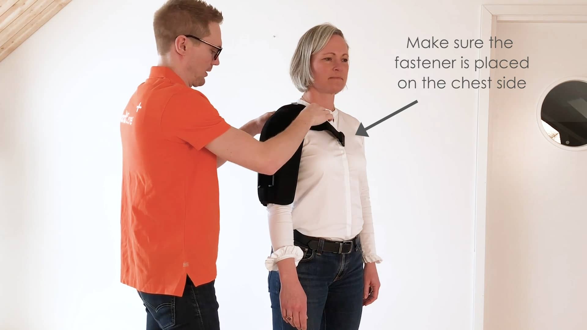 NordiCare HumerusComfort Extend humeral fracture brace on Vimeo