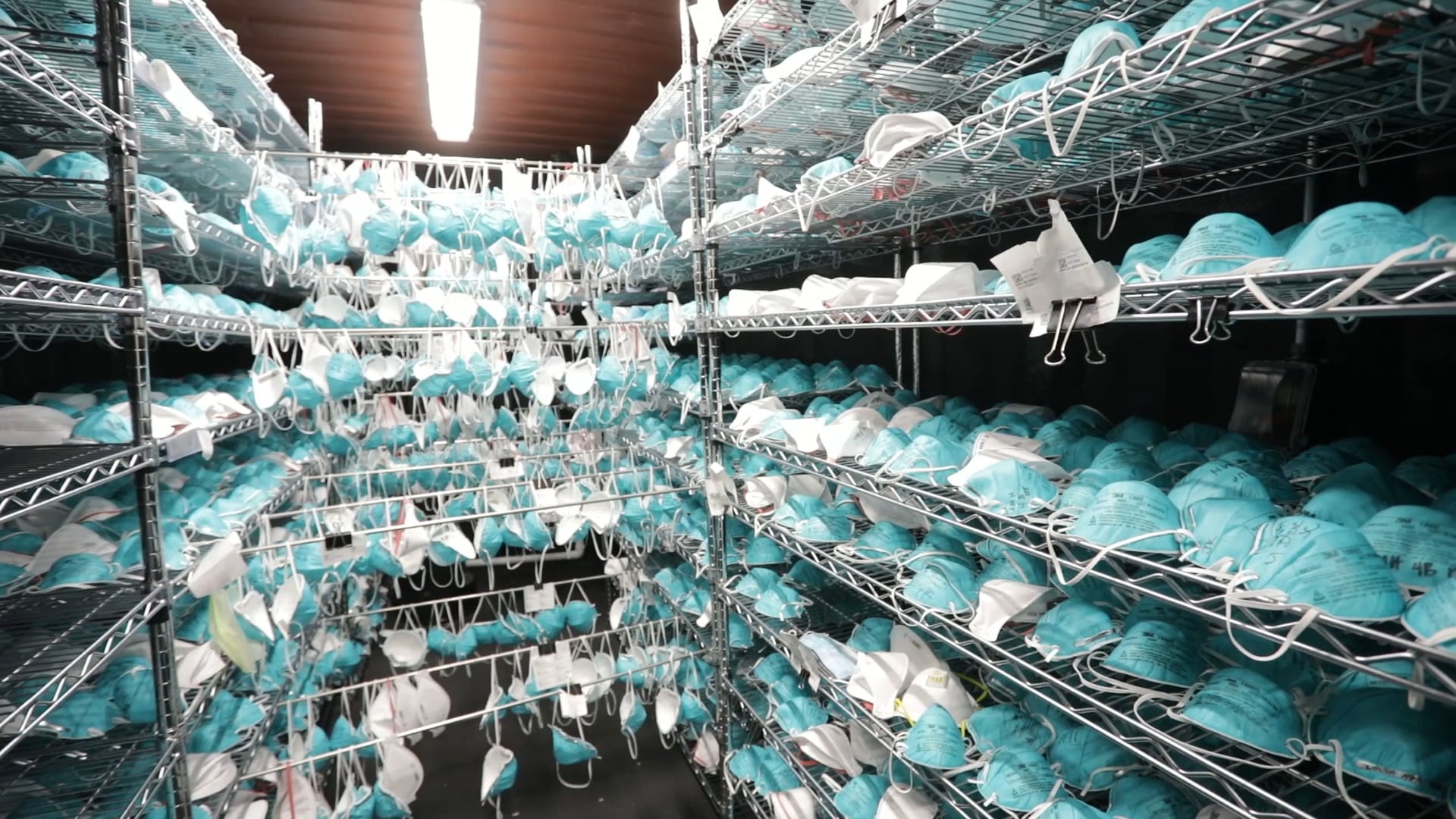 Masks in the Battelle CCDS™ container on Vimeo