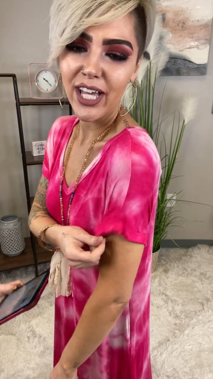 Destin Destination Dress - Vanessa on Vimeo