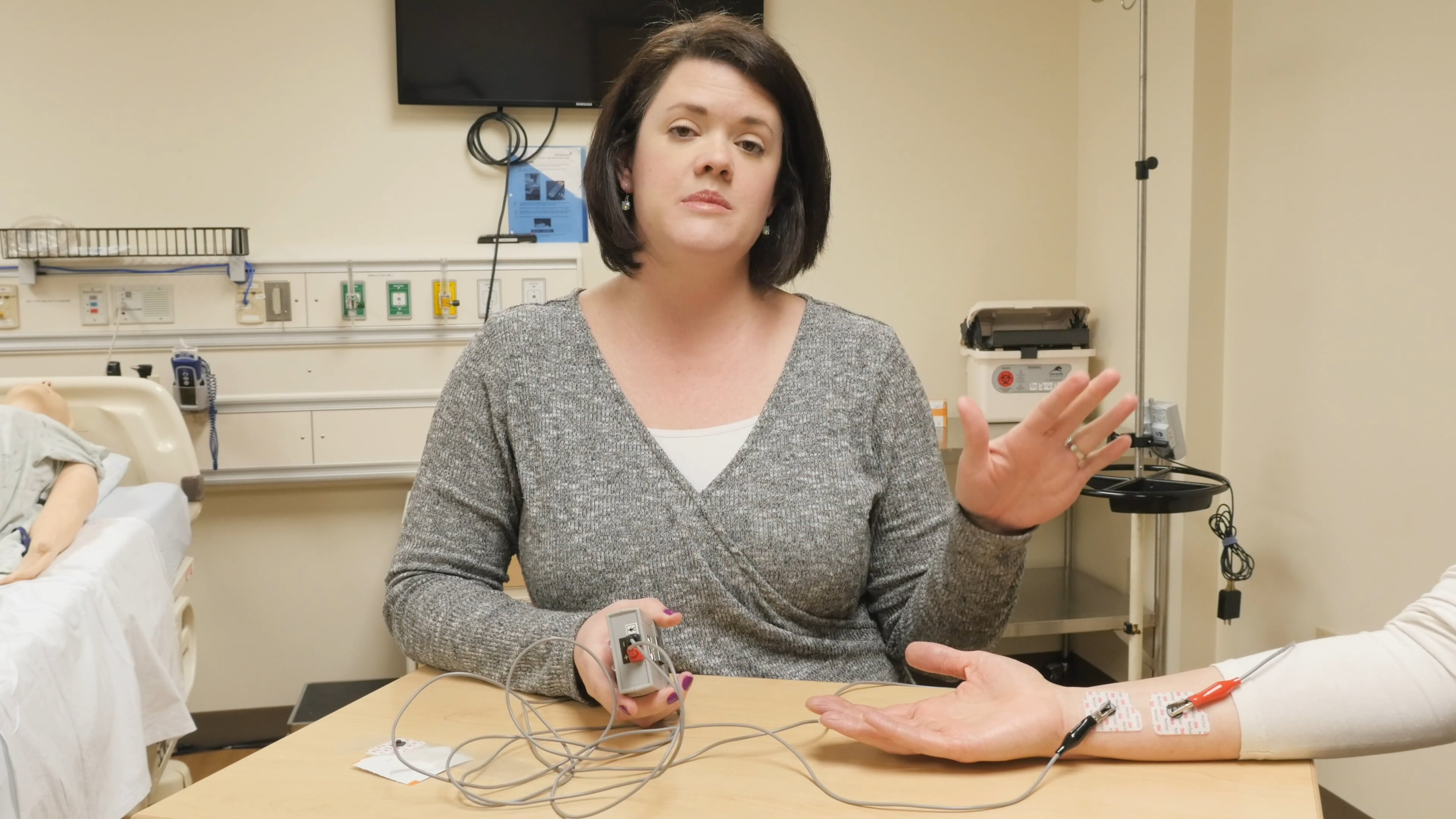 Clinical Education - Peripheral Nerve Stimulator - Train of Four on Vimeo