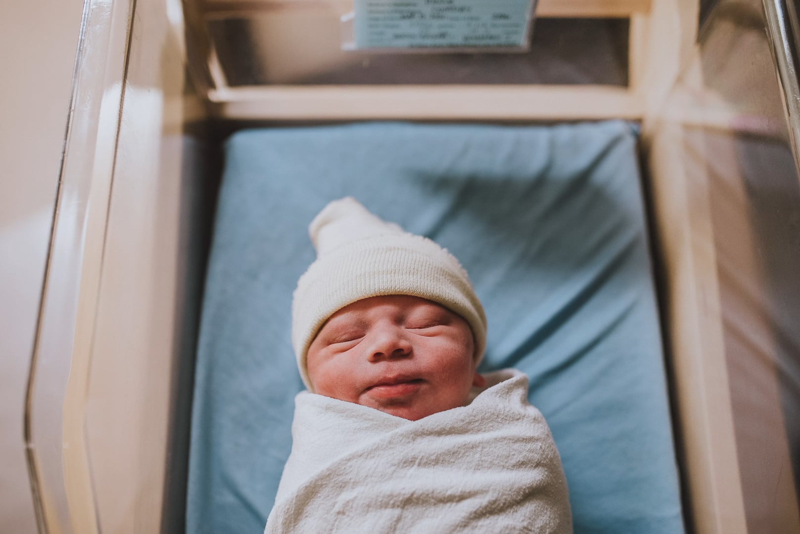 A Birth Story: Lennon on Vimeo