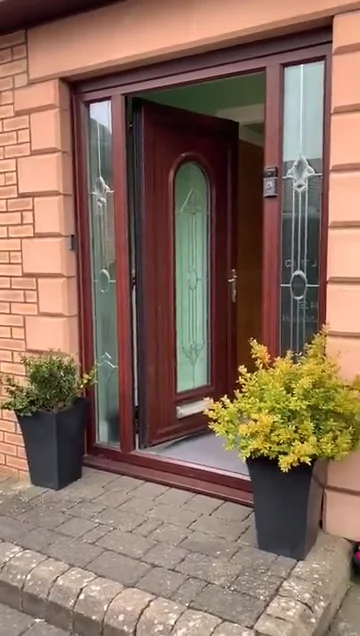 271 Allanton Road Tour on Vimeo