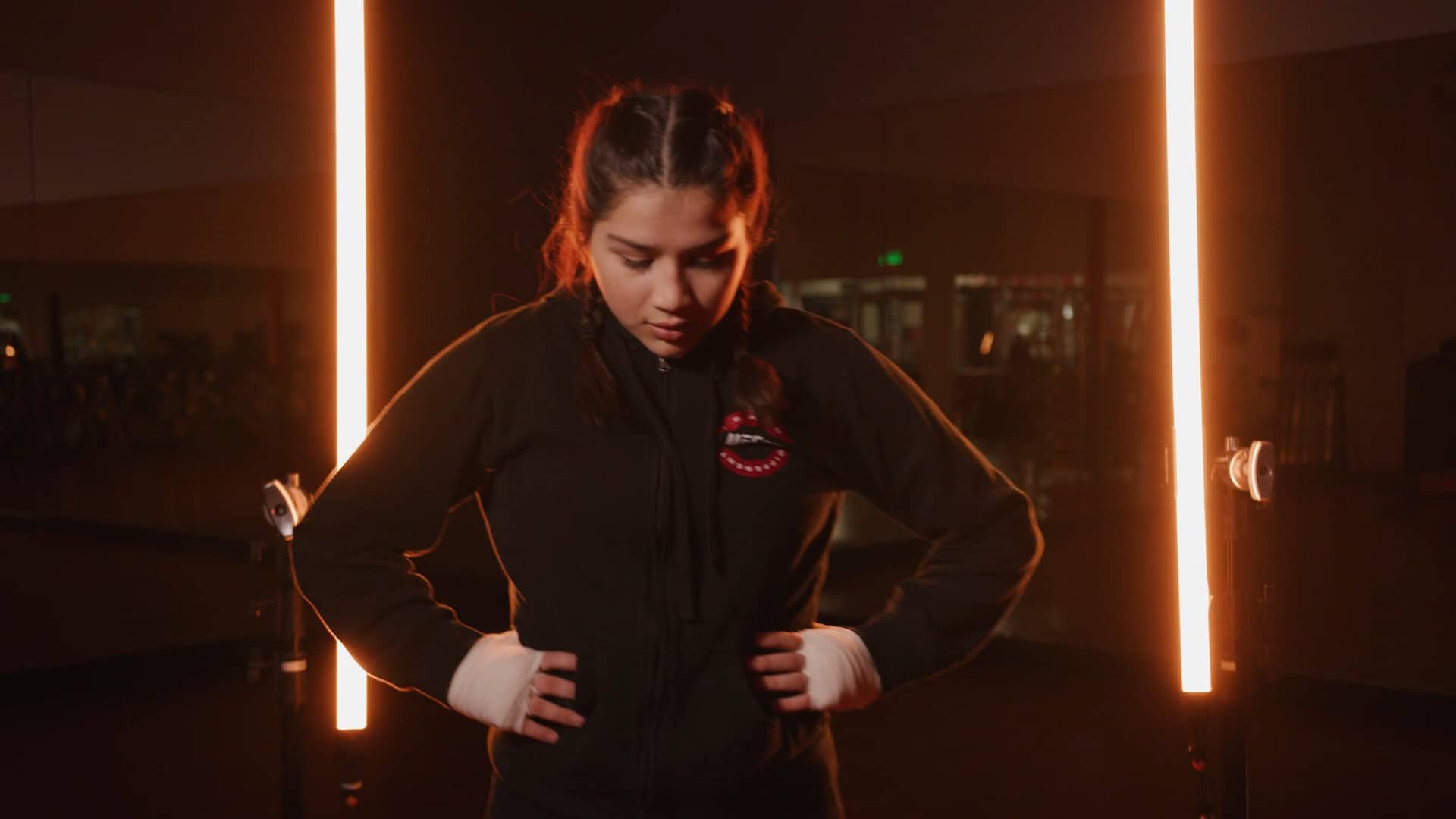 Right Hook Roxy on Vimeo