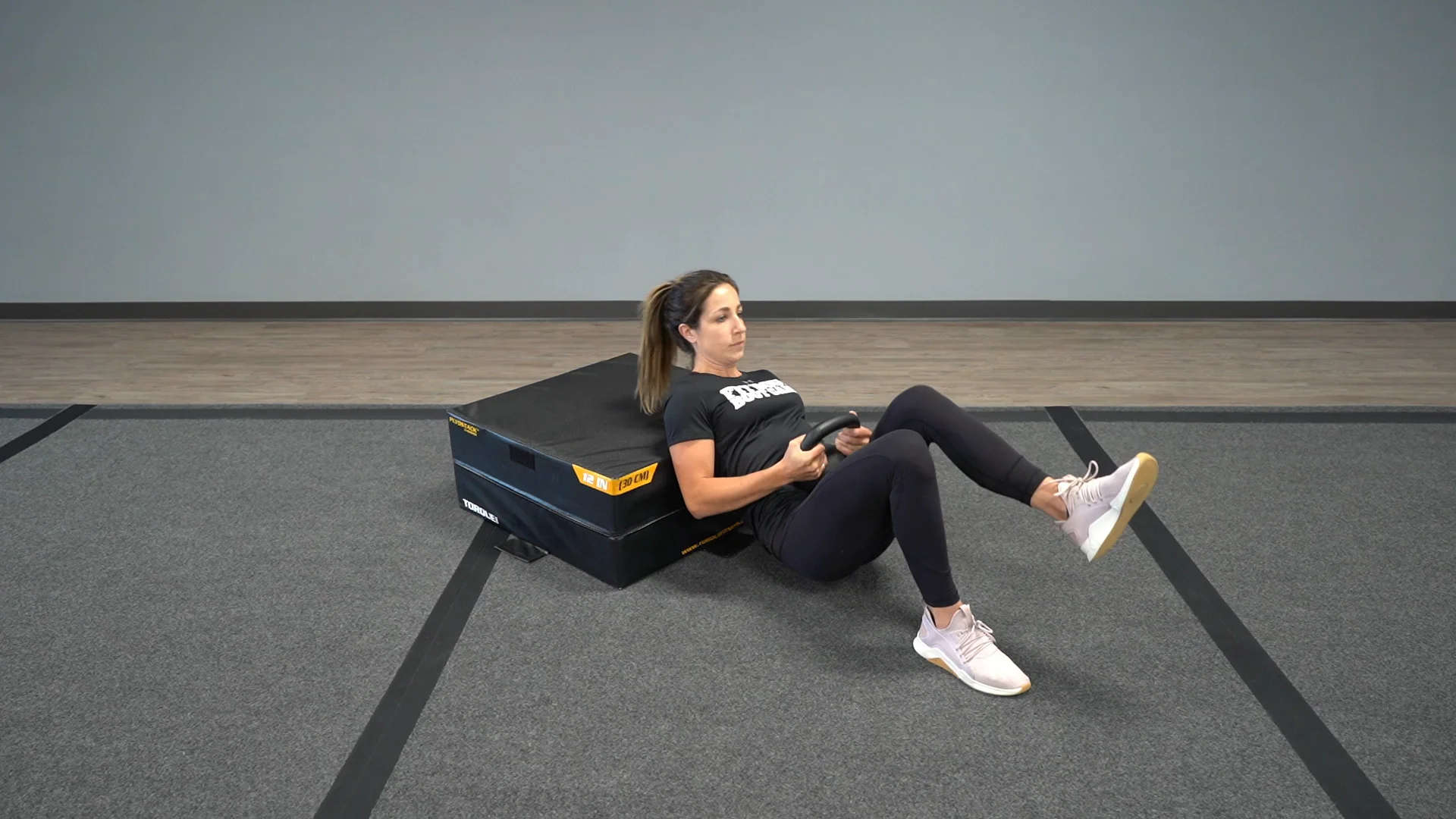 KB + Plyo Box Single Leg Glute Bridge on Vimeo