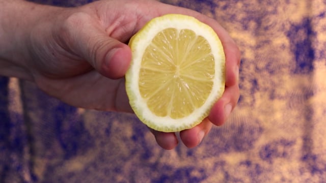 Lemon Squeeze Juice - Free video on Pixabay