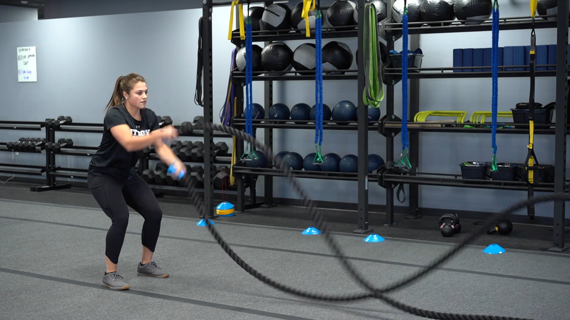 Battle Rope High-Knees + Alt Waves on Vimeo