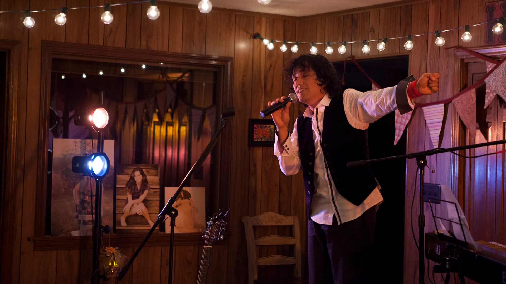 Kyle Vincent | Hickory Arts House Concert on Vimeo