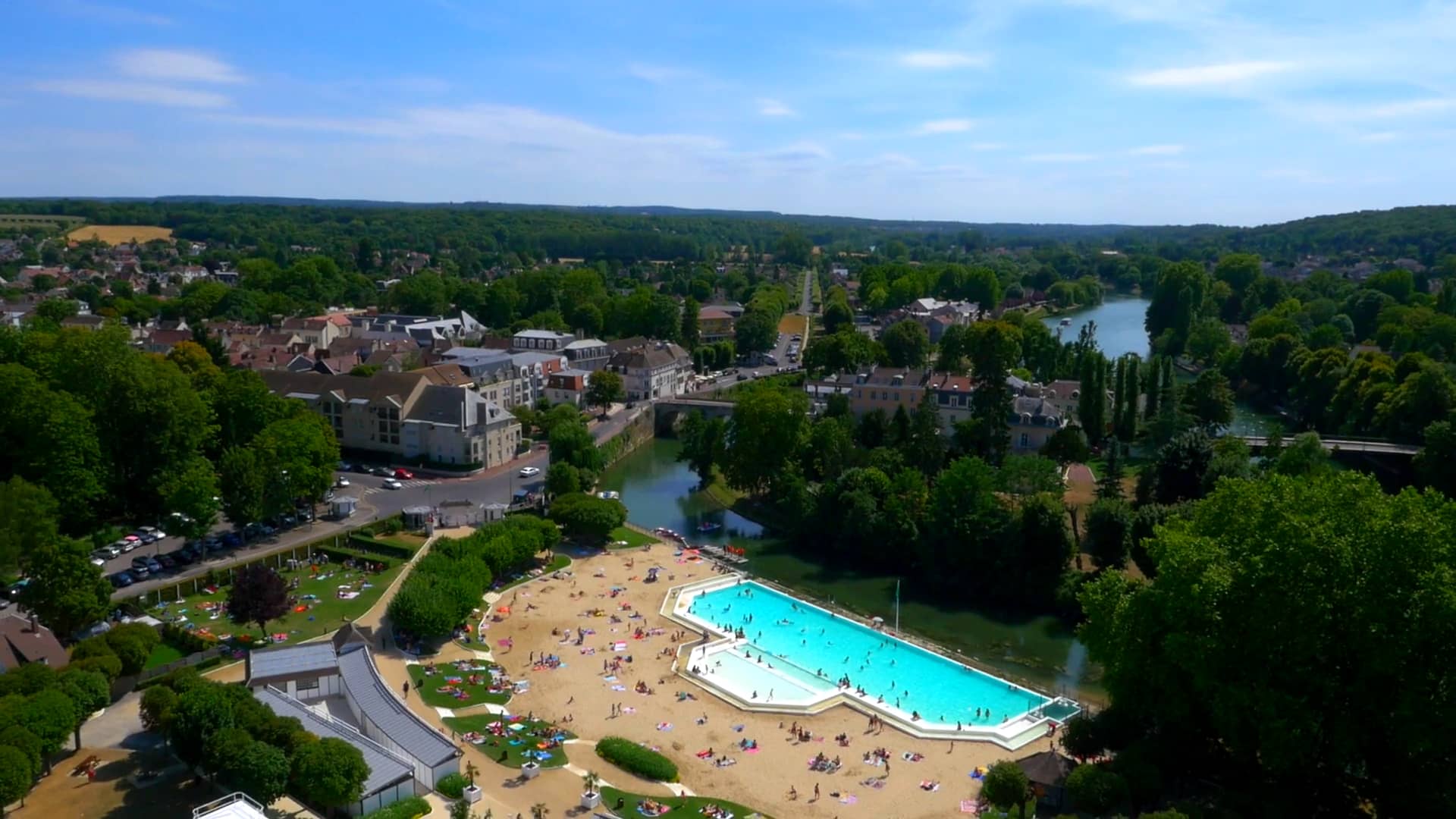 LA PLAGE DE L'ISLE-ADAM on Vimeo