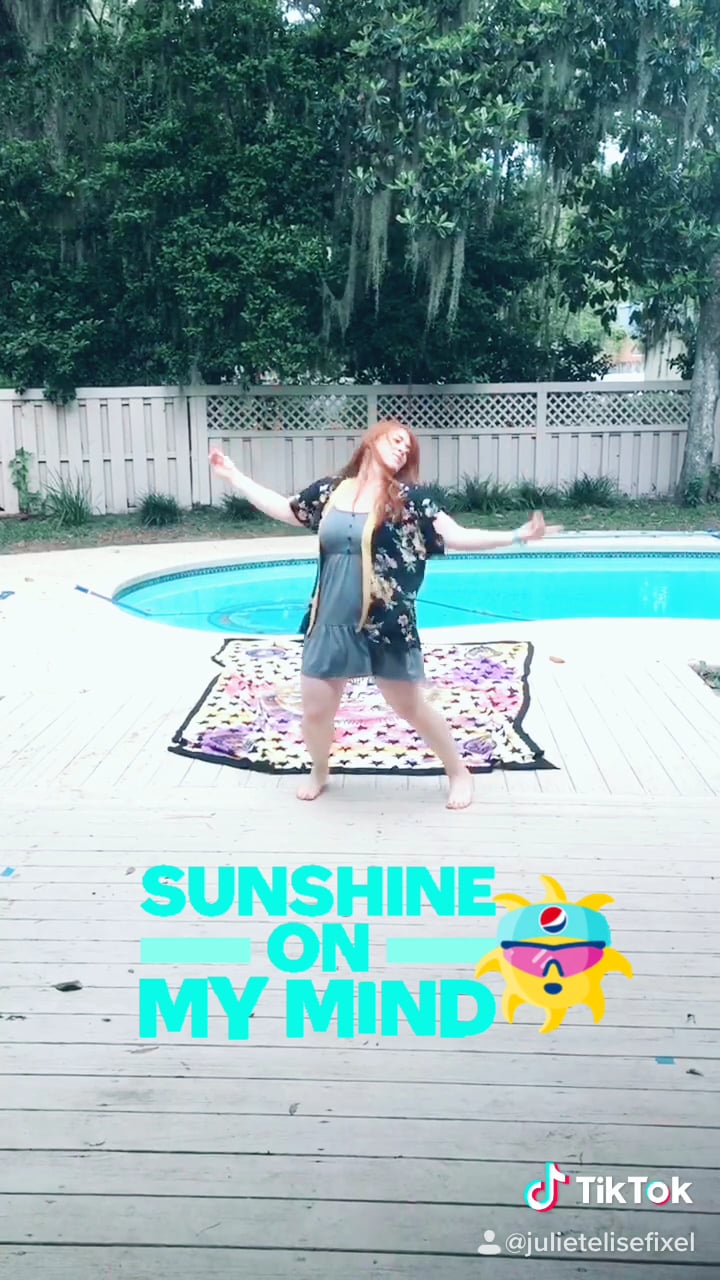 Sunshine Tik Tok on Vimeo
