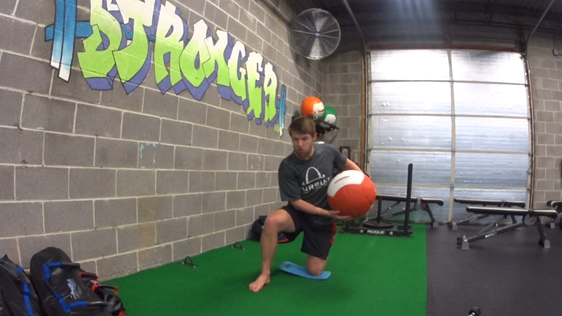 Half Kneeling Wall Ball Rotation Scoop Throw on Vimeo