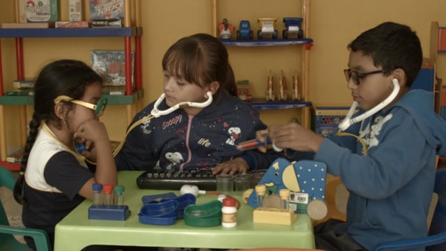 Kids Playing Colors - Free video on Pixabay