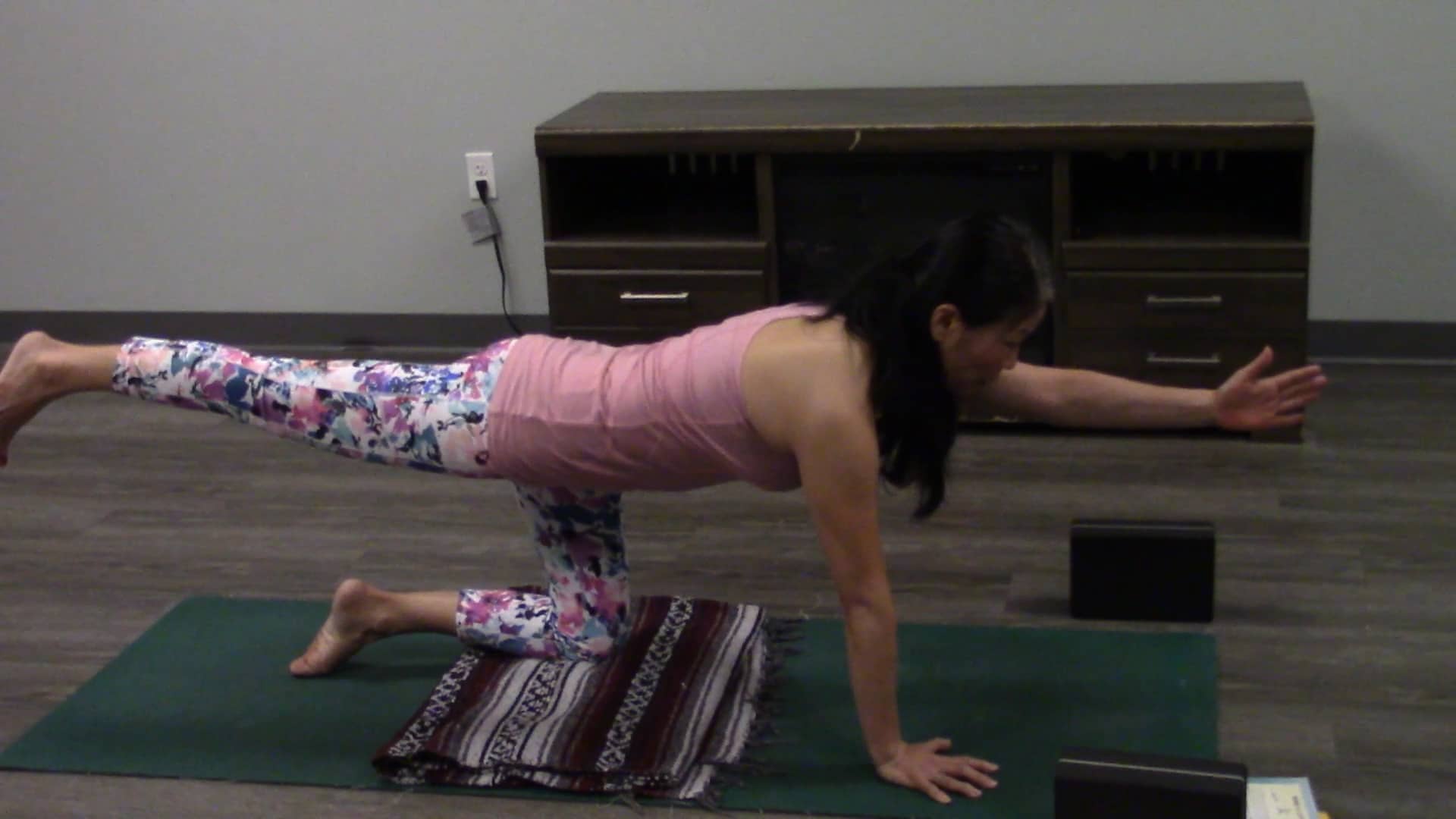 Yoga with Laura - Episode 06 on Vimeo