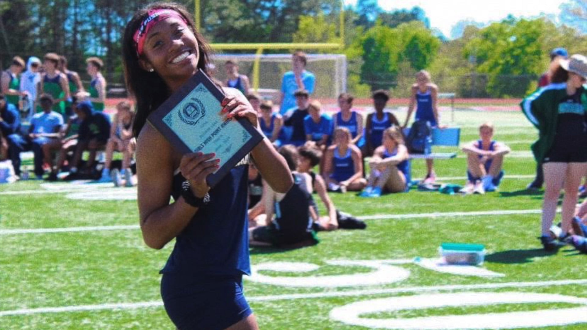 Milan Ming Senior Video on Vimeo