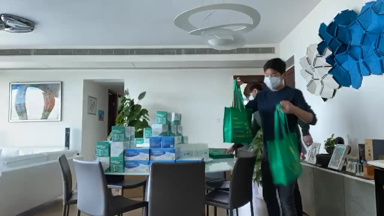 Process of packing! on Vimeo