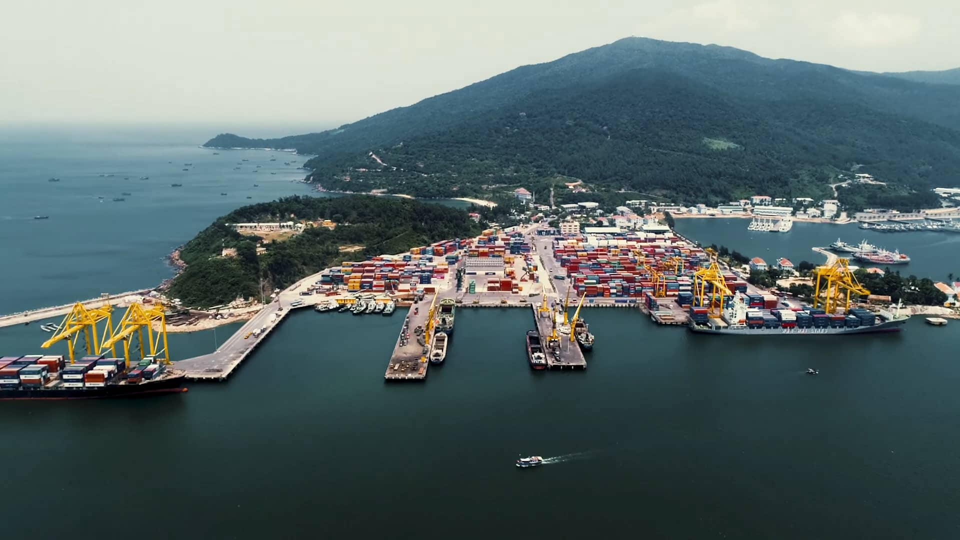 Danang Port ENG Voice ENG Sub on Vimeo