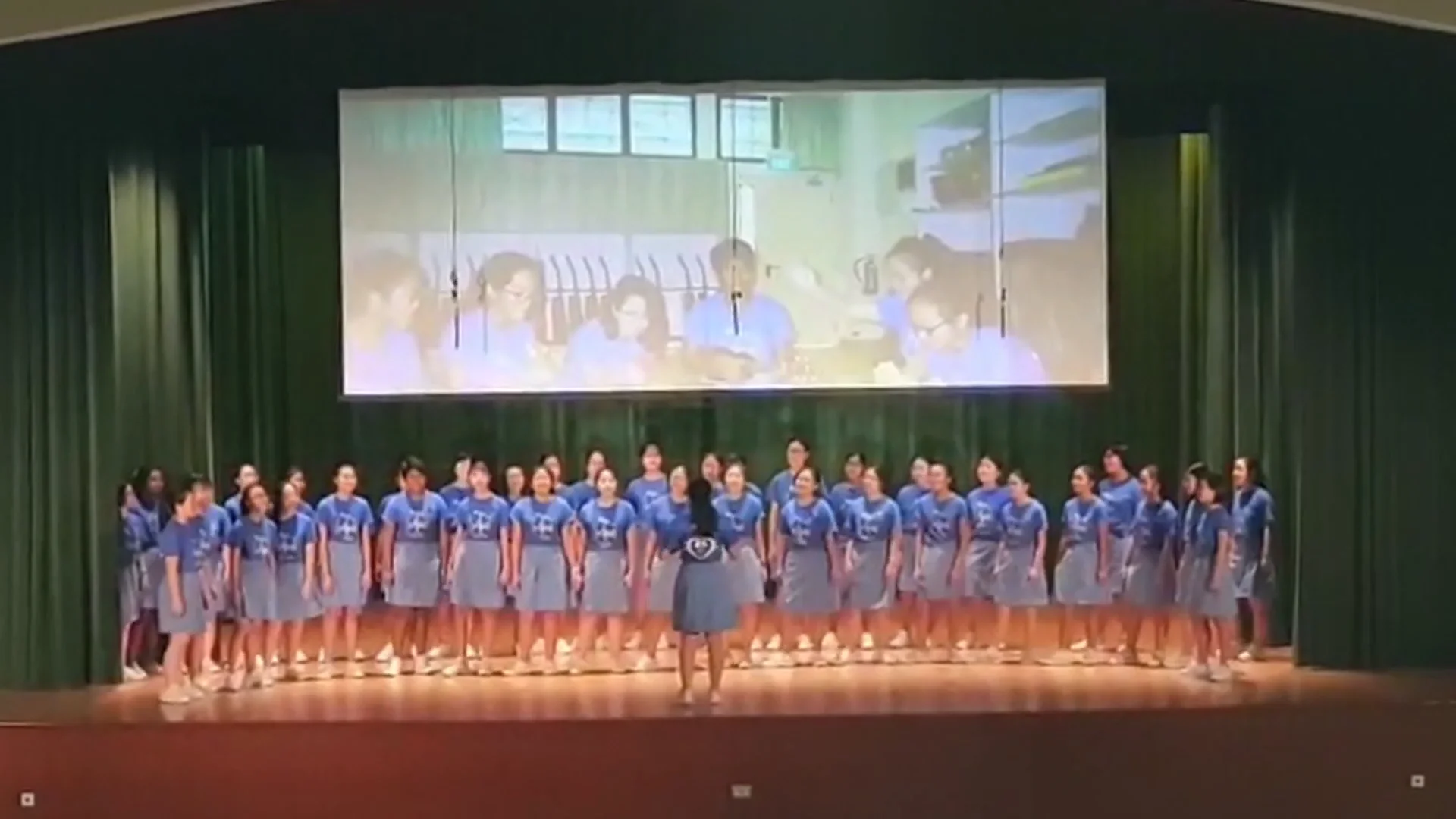 SCGS Choir on Vimeo