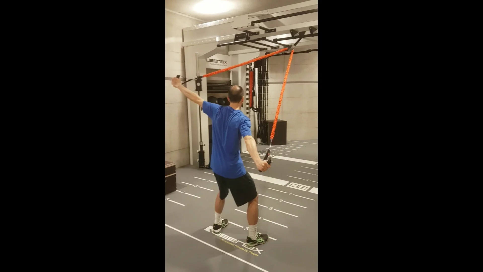 Stroops Diagonal Back Fly on Vimeo