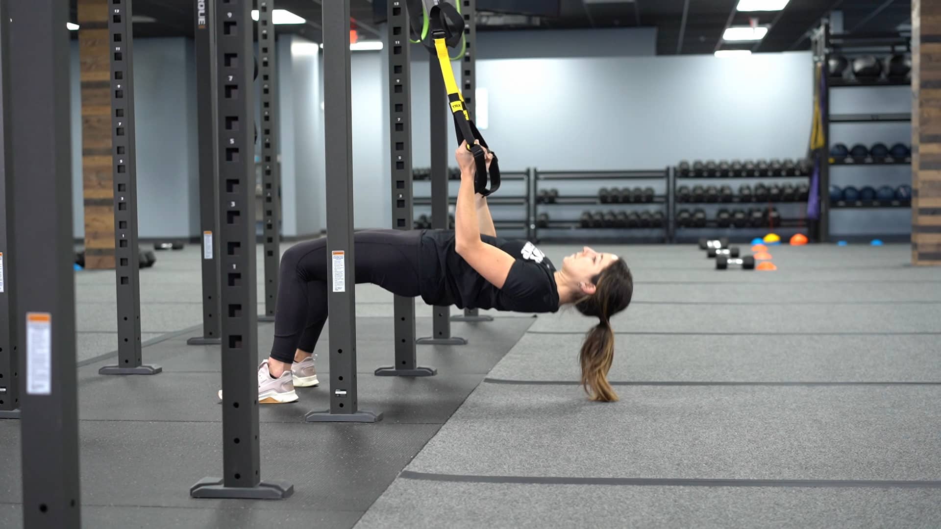 TRX Supine Grip Tabletop Row on Vimeo