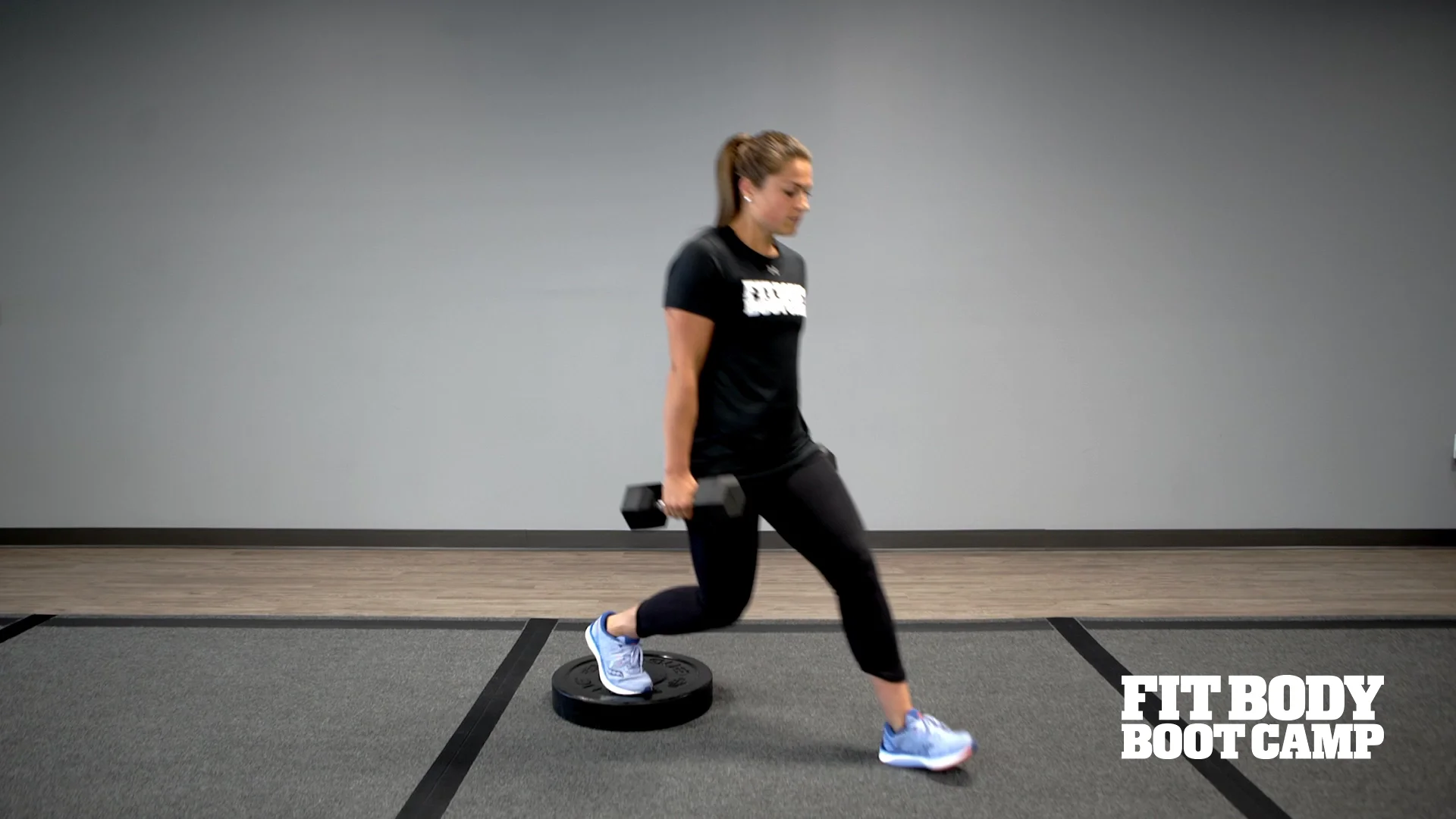 2DB RFE Forward Lunge on Vimeo