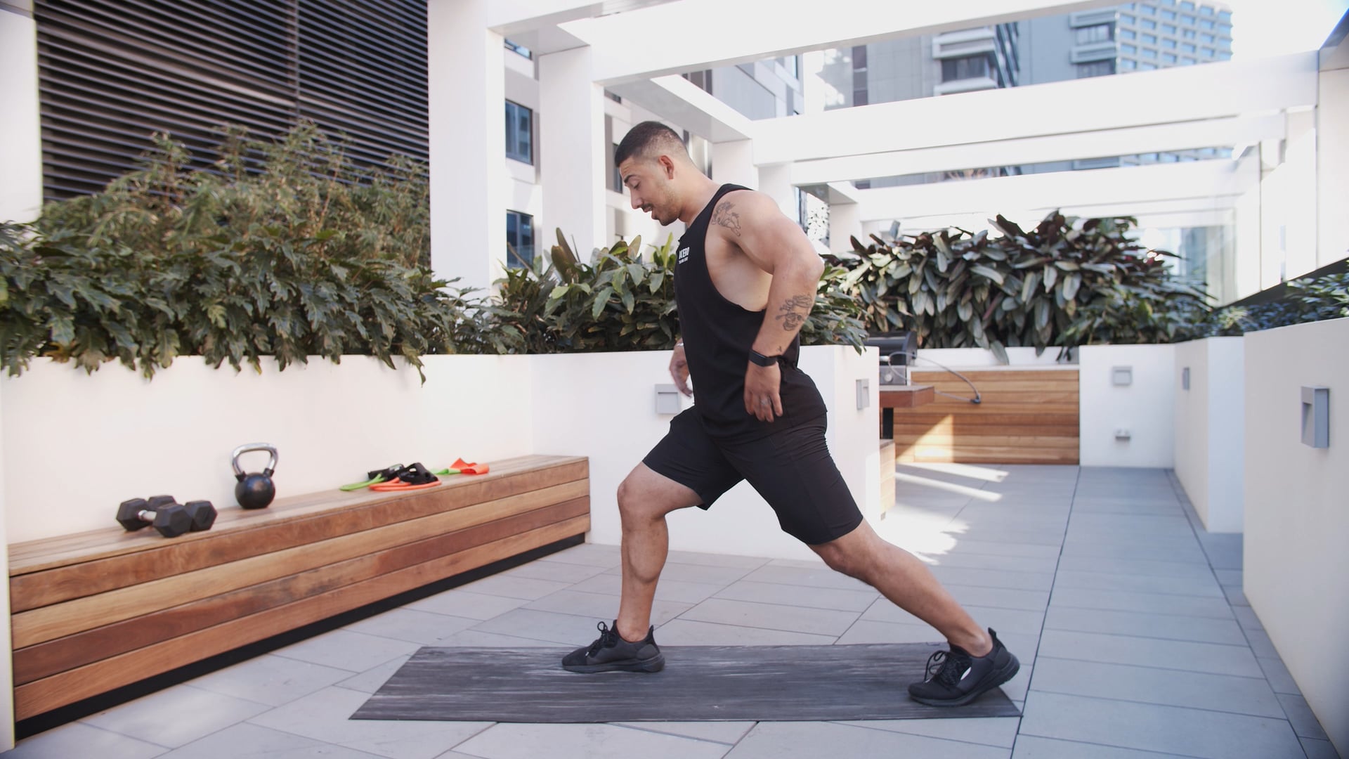 Standing Knee Drive on Vimeo