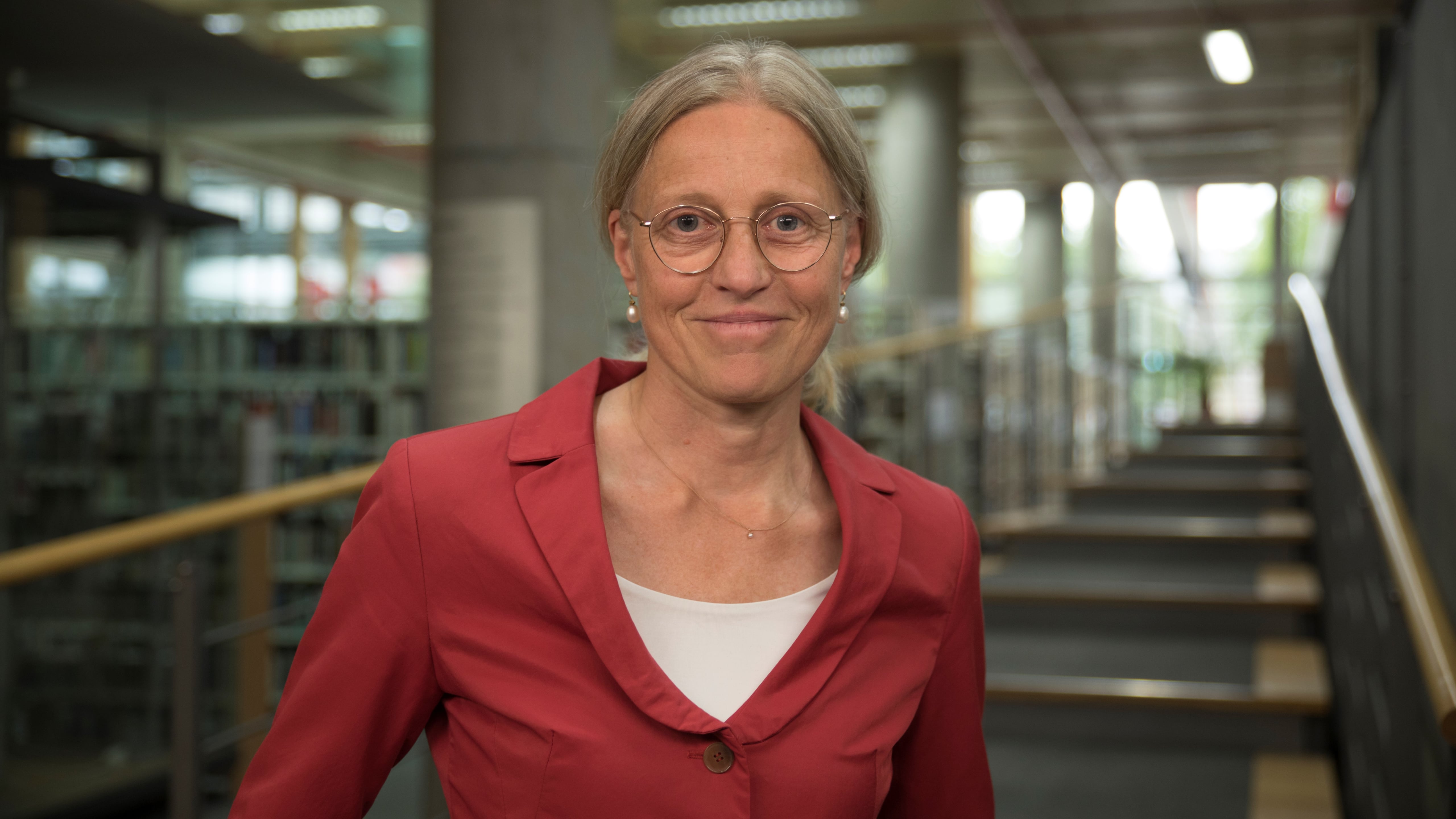 Videobotschaft Prof. Dr. Susanne Stürmer am 12.05.2020 on Vimeo