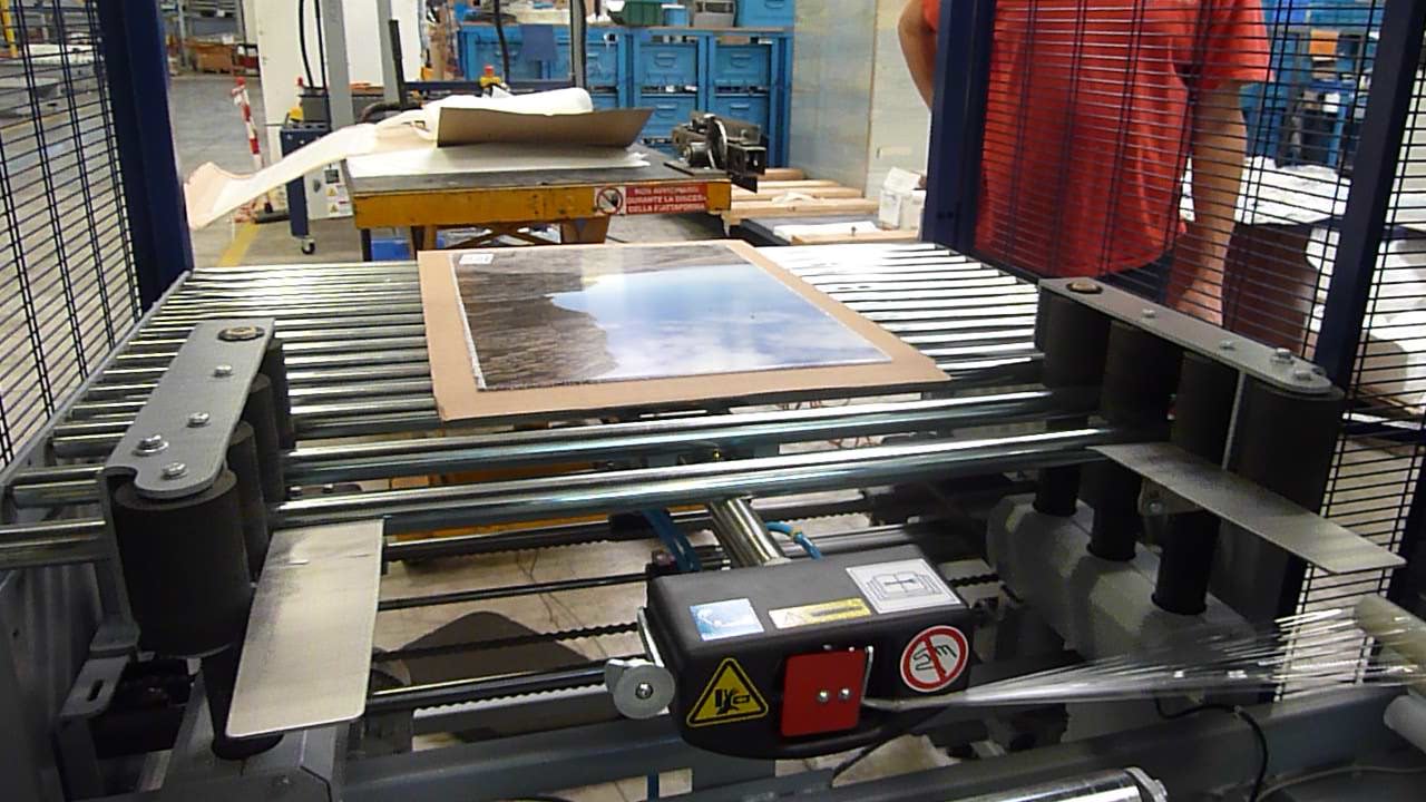 Compacta SPR 9 #3 (SPR Suspended Packaging Series) on Vimeo