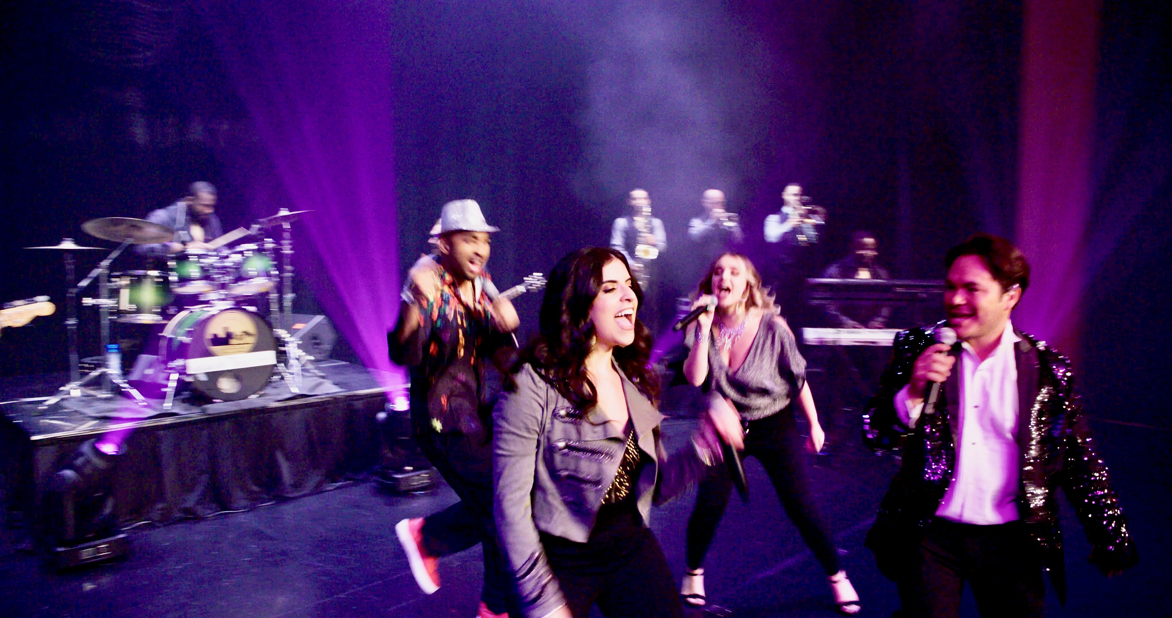 The Miami Beats - Cake By The Ocean - The Miami Beats on Vimeo