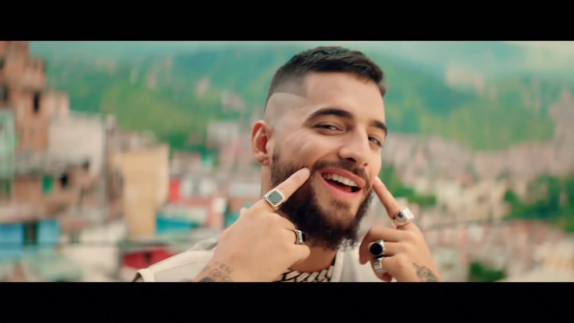 Maluma - 11 PM (Official Video)