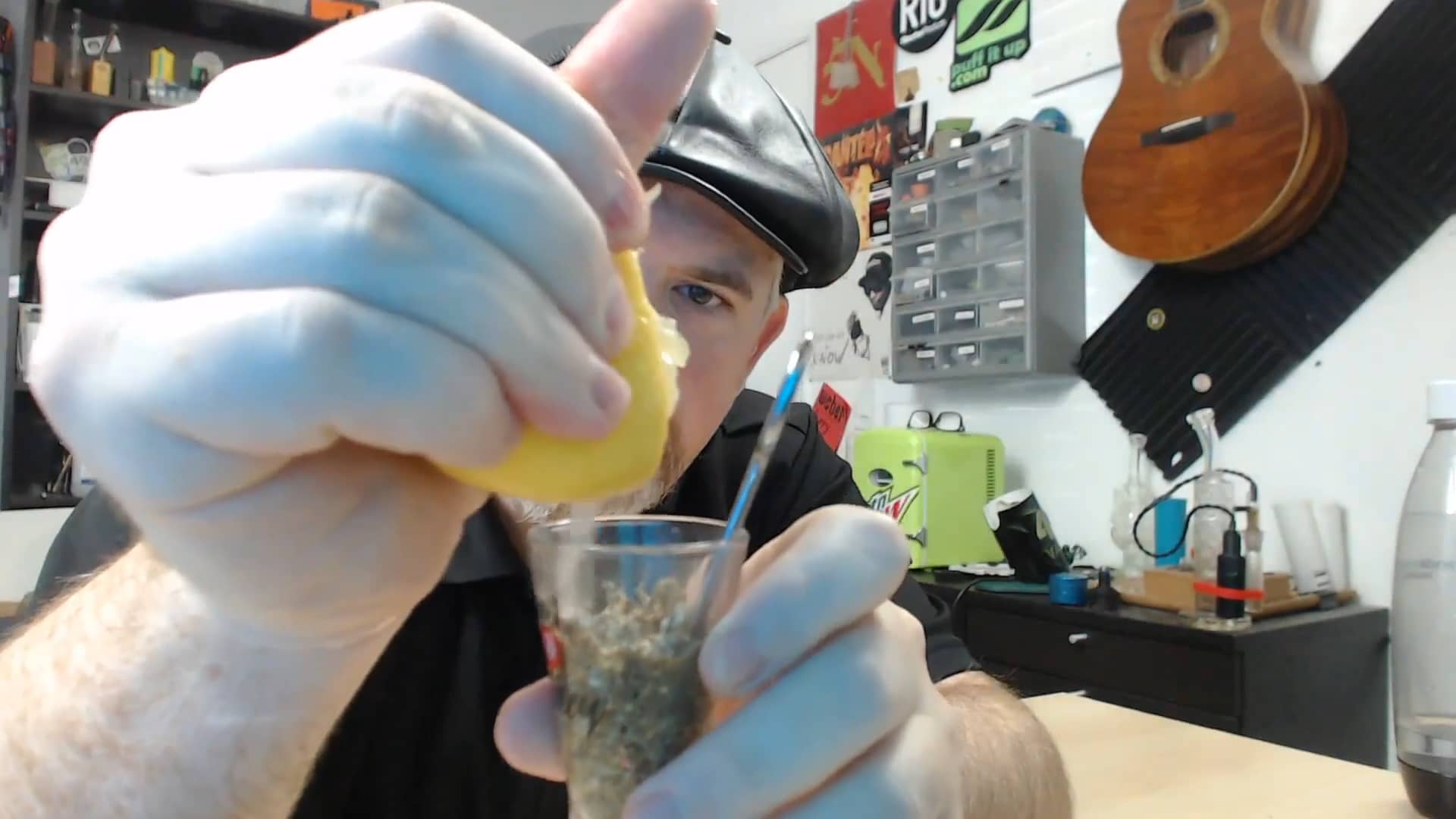 Lemon Tek Method for Magic Mushrooms on Vimeo