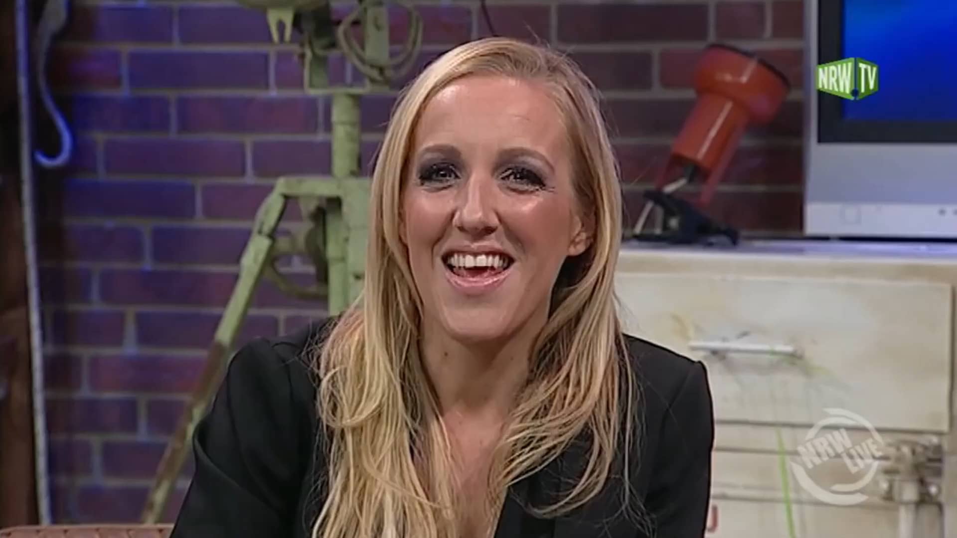 Emily Whigham - Showreel 2021- Moderatorin - Journalistin - Sprecherin ...