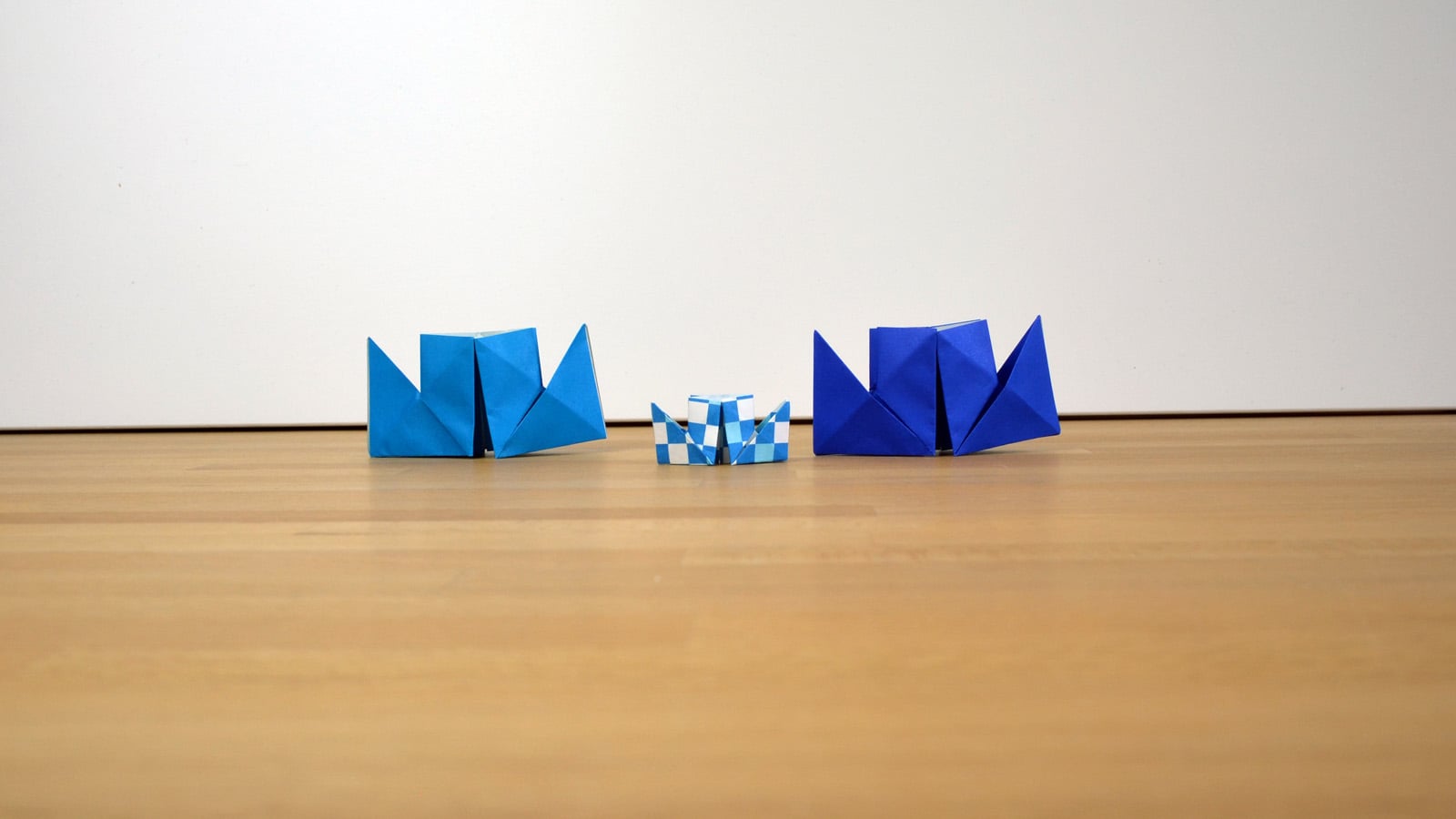 Origami Video Nr. 25 - Wir falten einen Dampfer on Vimeo