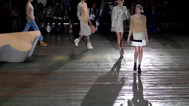 phillip lim SS2011 end of show on Vimeo