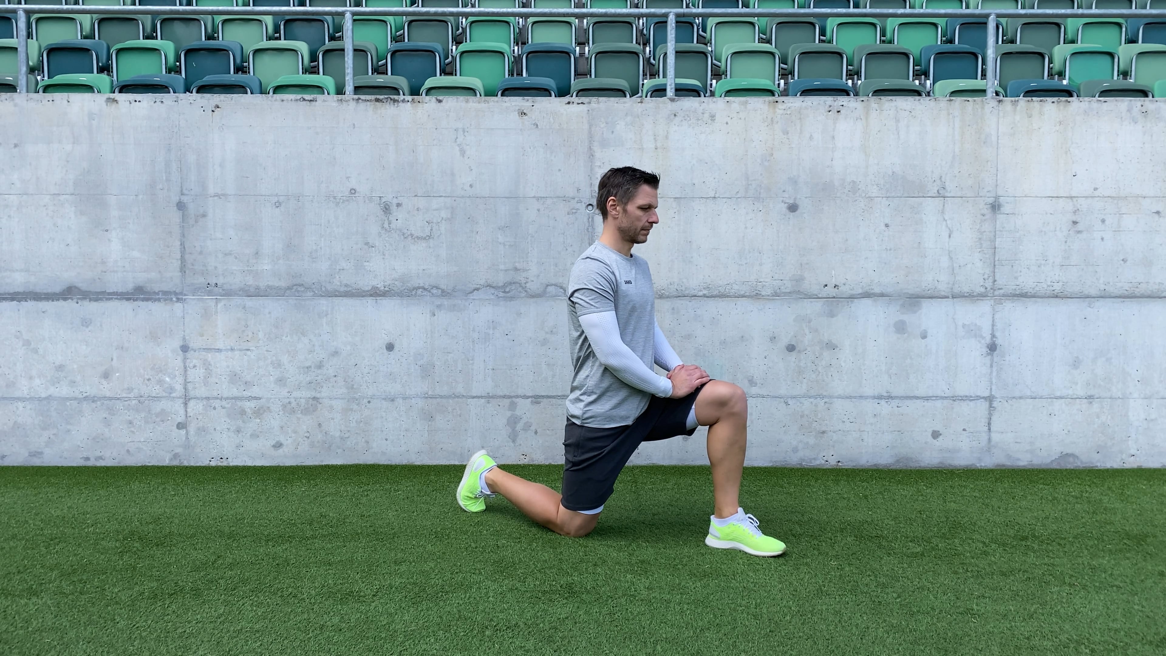 MOBILITY Ankle Rocker - half kneeling