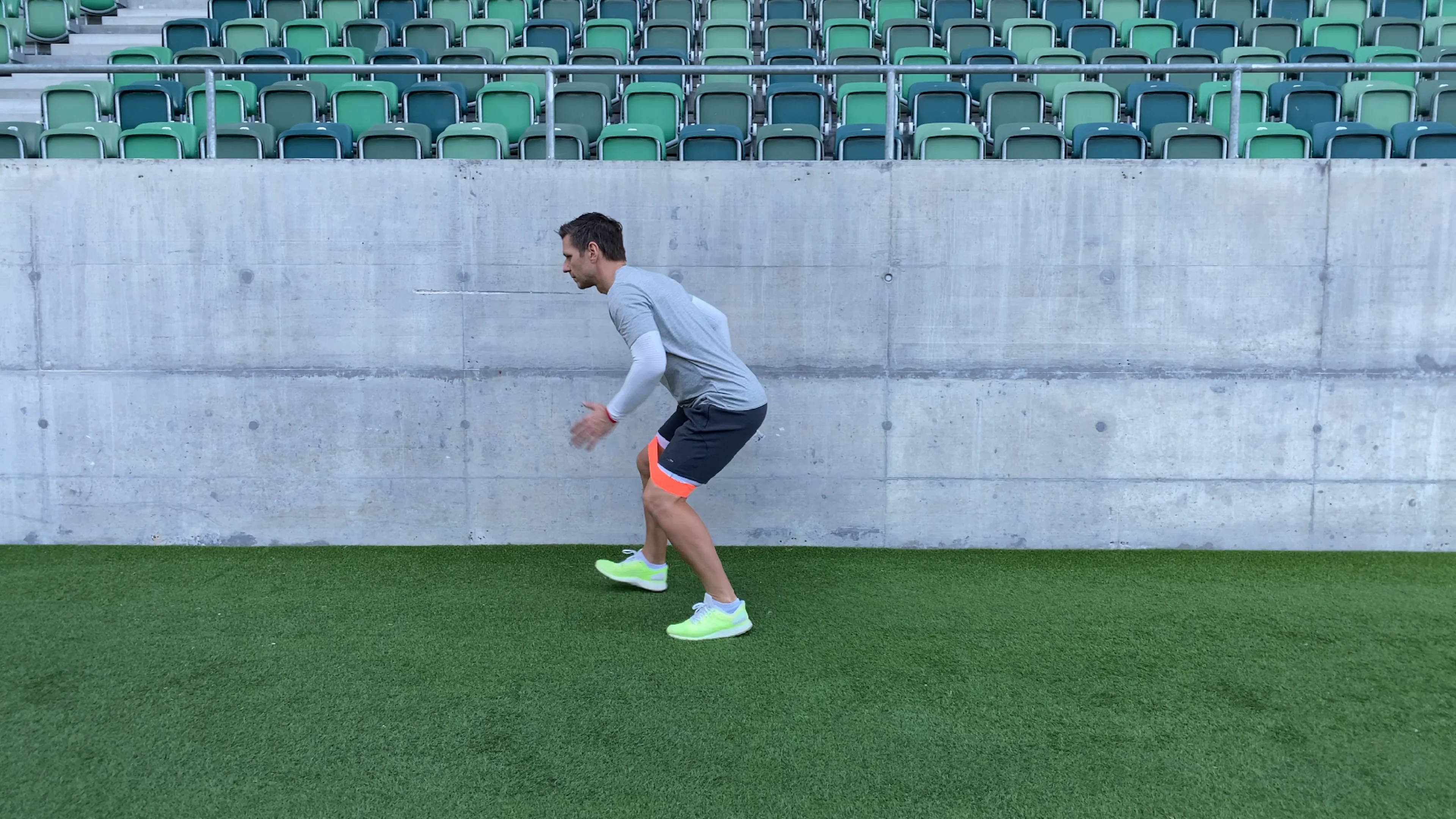 ACTIVATION Minband Linear Backward Walk - Base Position on Vimeo